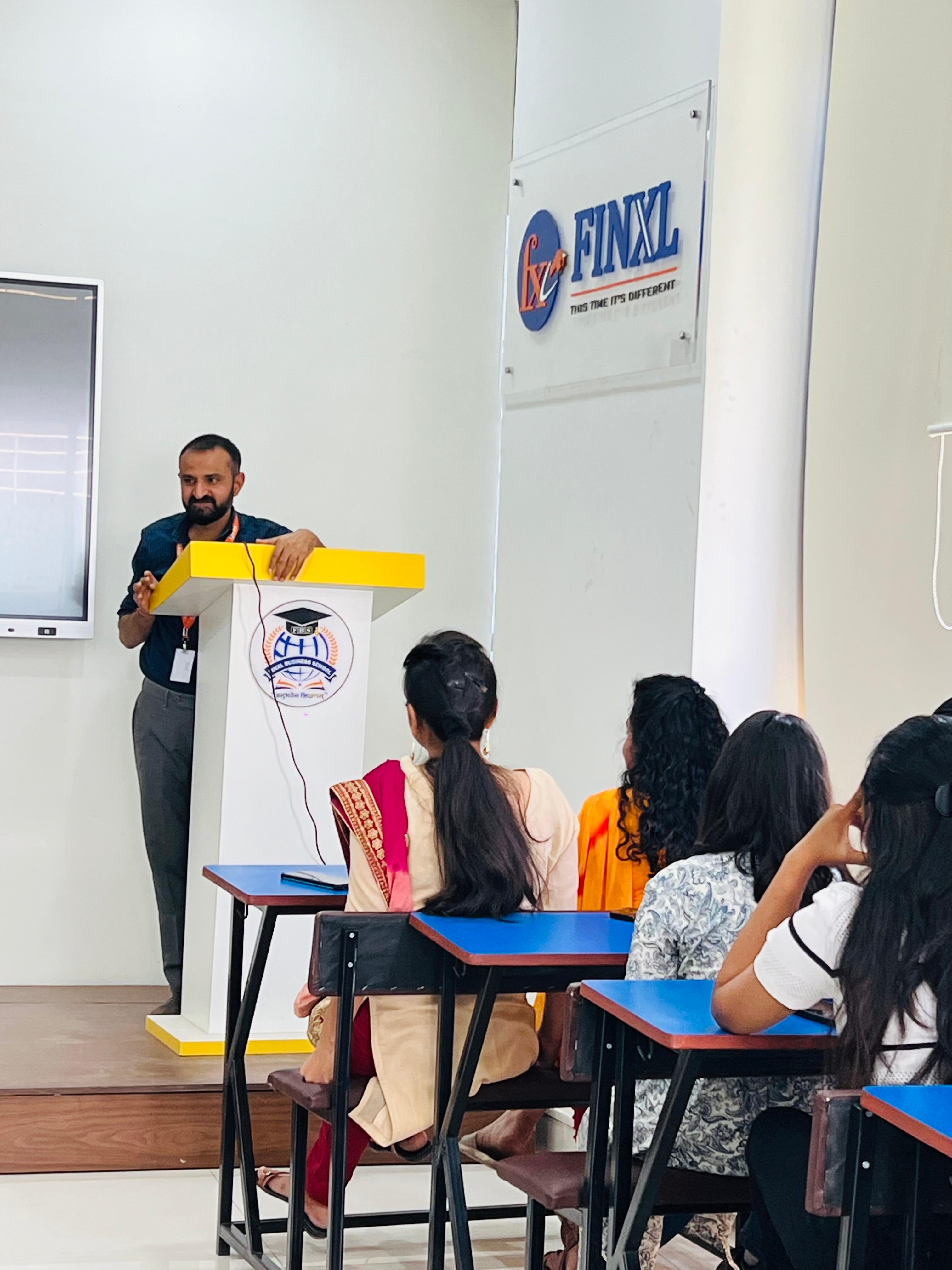 Finxl Business School (FBS) | Best Program by FINXL Business School