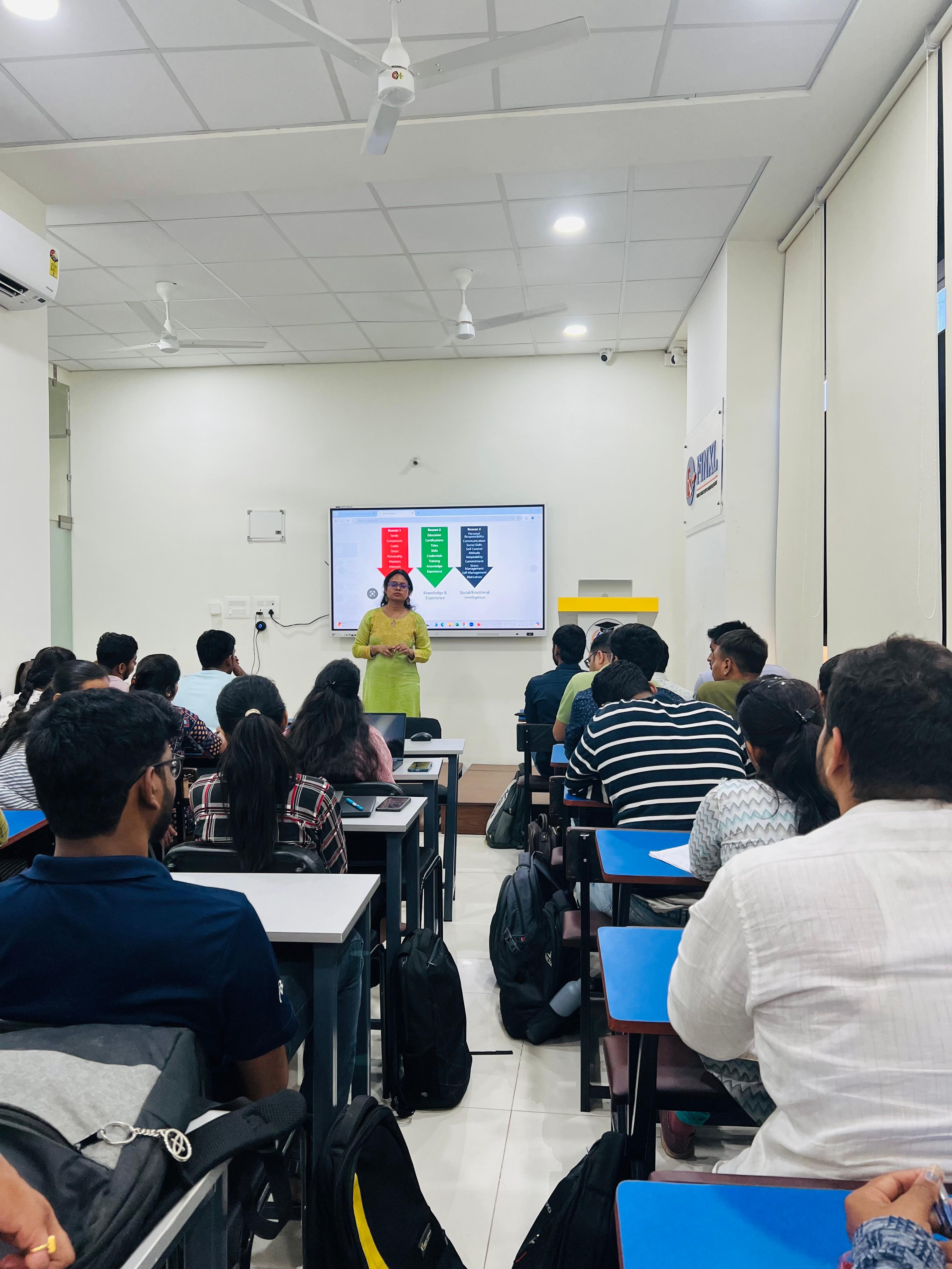 Finxl Business School (FBS) | Best Program by FINXL Business School